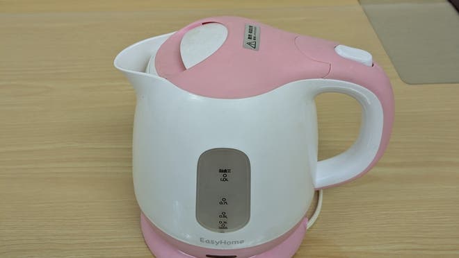 【東銀座徒歩すぐ】静かな落ち着いた空間✨会議・リモート作業に最適、施術ベッド付きでサロン利用も可能の写真8