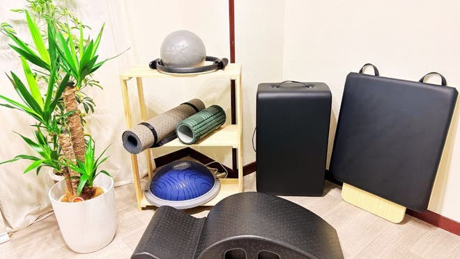 【赤坂駅徒歩5分】本格リフォーマー&チェア完備!トレーニングやレッスン利用に最適!の写真5