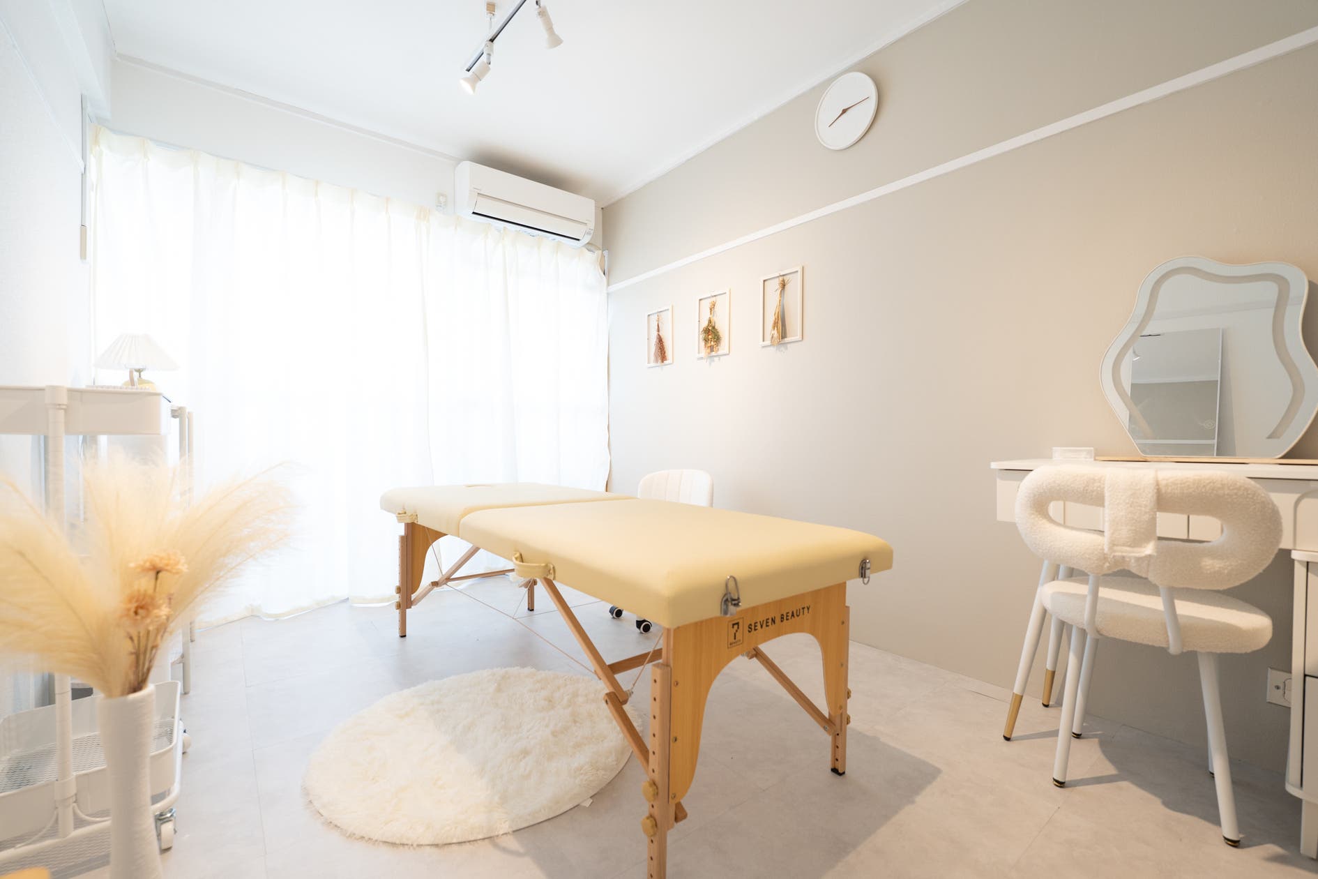 🆕オープン!吉祥寺駅3分清潔感&高級感の韓国風サロン✨閑静な完全個室でエステ💆‍♀️マッサージ💆メイク🪞の写真1