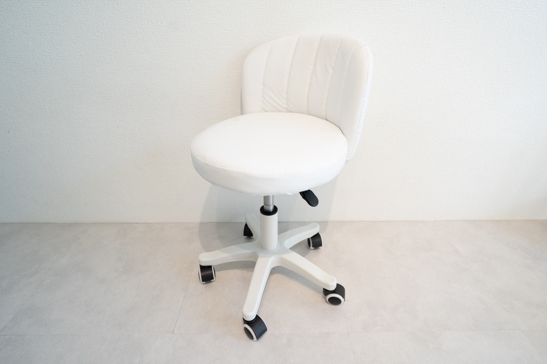 施術用チェアの画像1