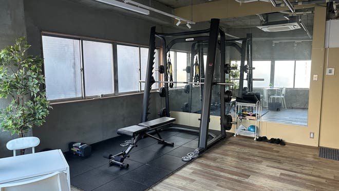 赤羽岩淵駅から徒歩1分!あなたのトレーニングジム、ここにあります!の写真2
