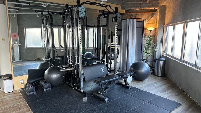 赤羽岩淵駅から徒歩1分!あなたのトレーニングジム、ここにあります!の写真3