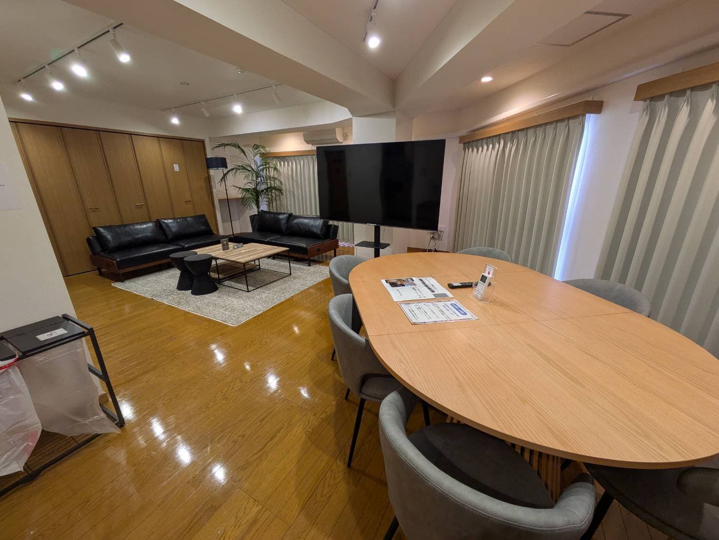 ✨3/1 NewOpen✨本町 レンタルスペース 12名【THE ROOM NOTE 本町】の写真2