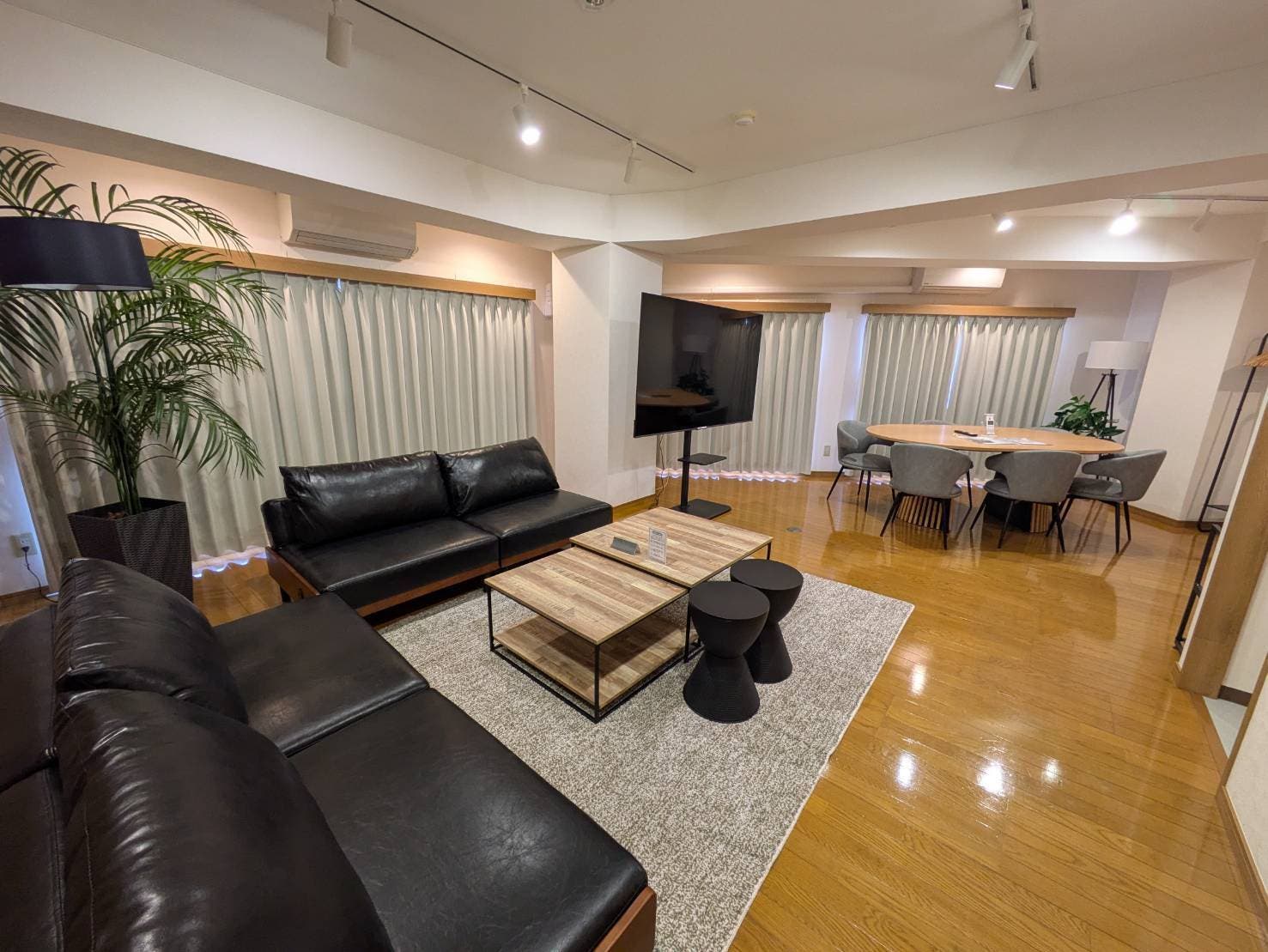 ✨3/1 NewOpen✨本町 レンタルスペース 12名【THE ROOM NOTE 本町】の写真3