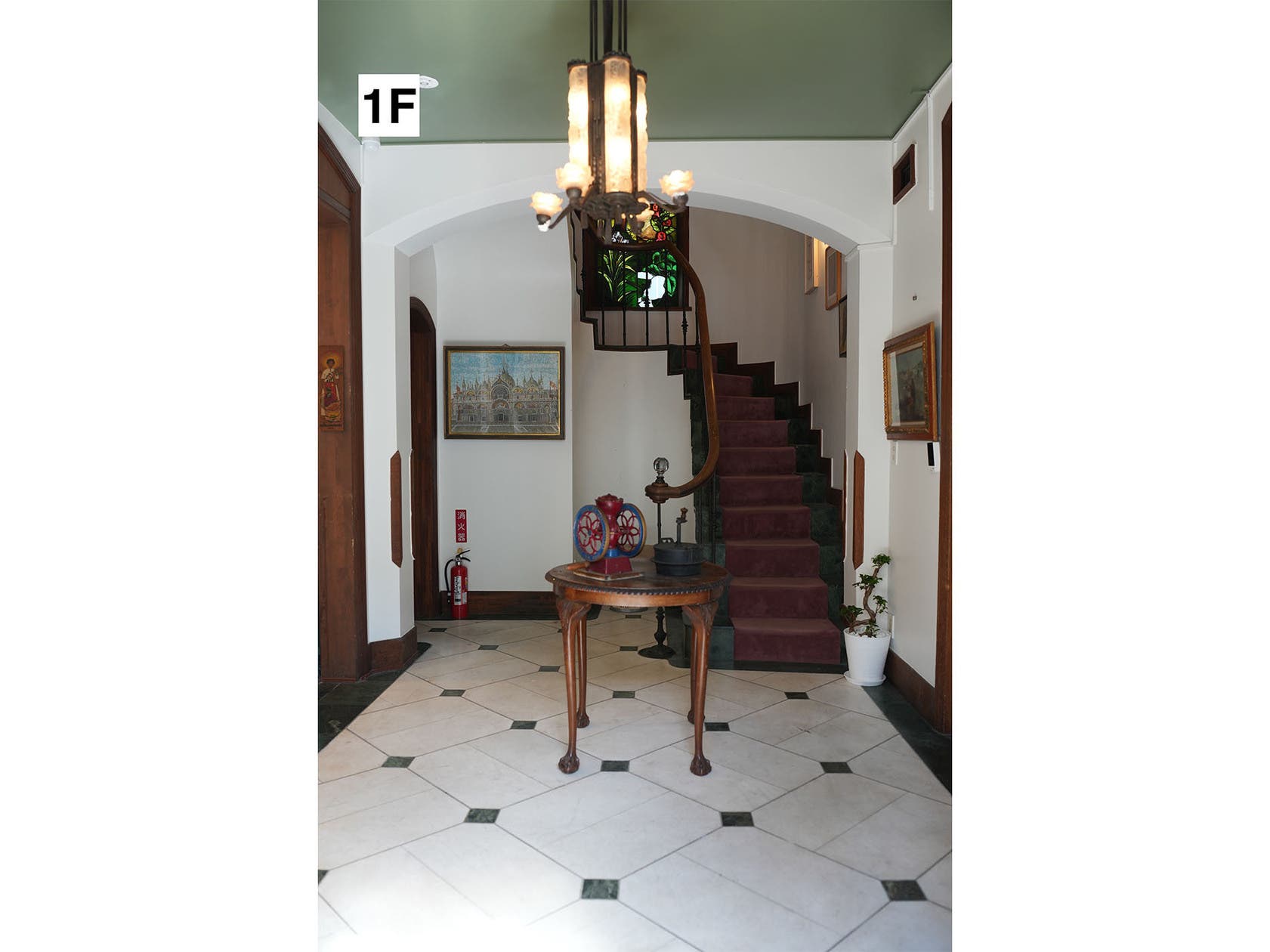 原宿駅から徒歩2分のカフェの写真11