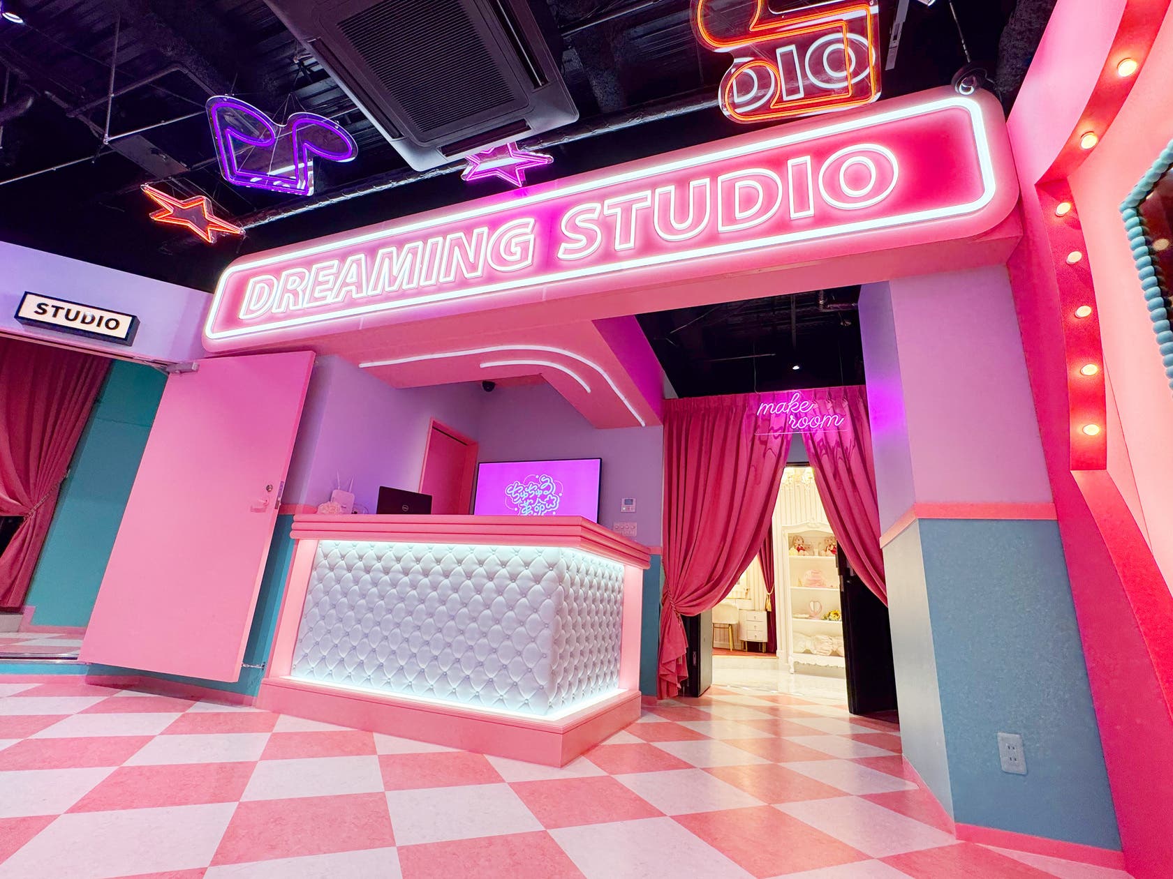 名古屋市中区矢場町駅出口4から徒歩約2分の写真1