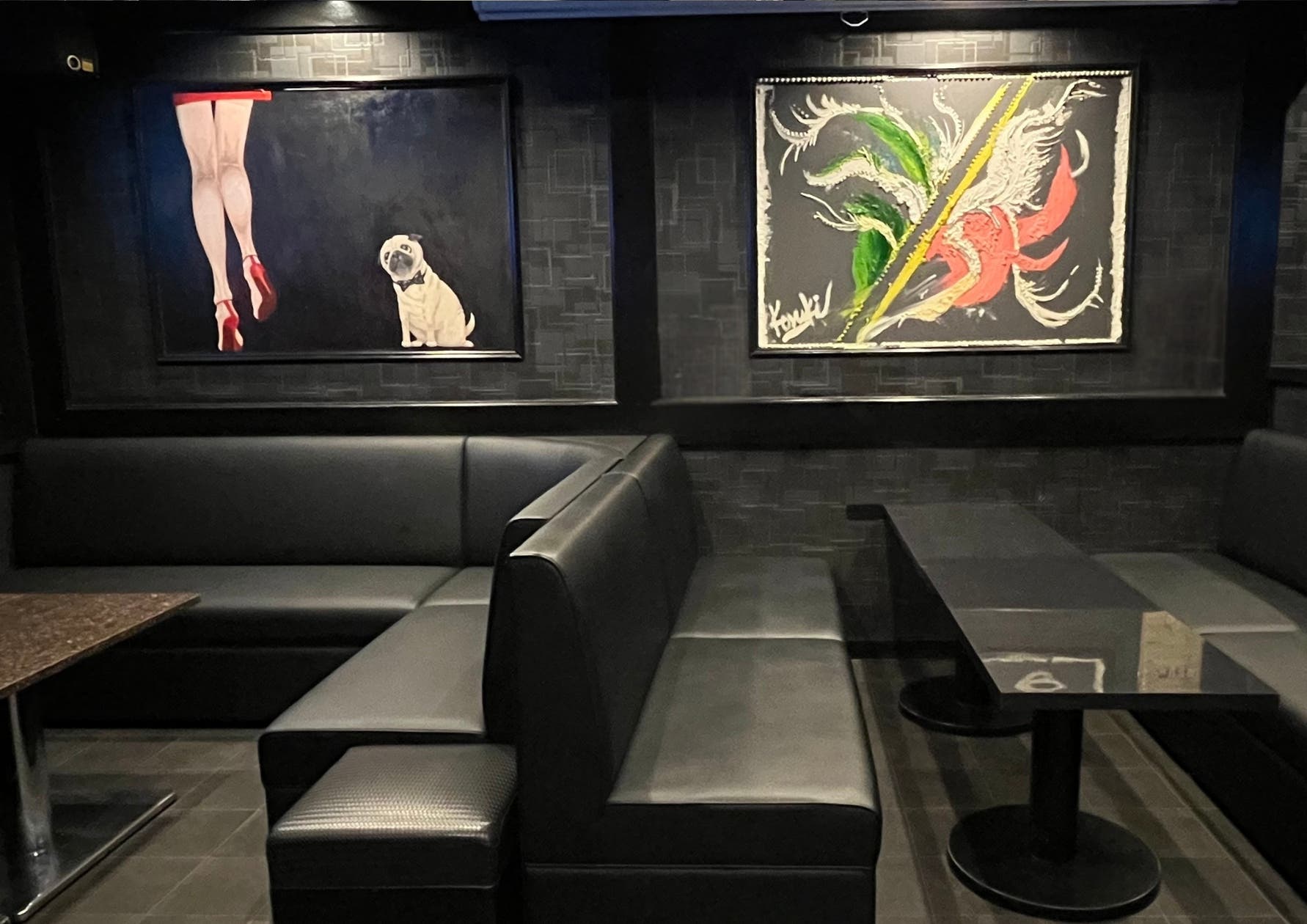 BAR完全貸切/セルフ飲み放題880円/カラオケ・ダーツ無料/結婚式２次会/誕生日会/Bar TK 心斎橋の写真3