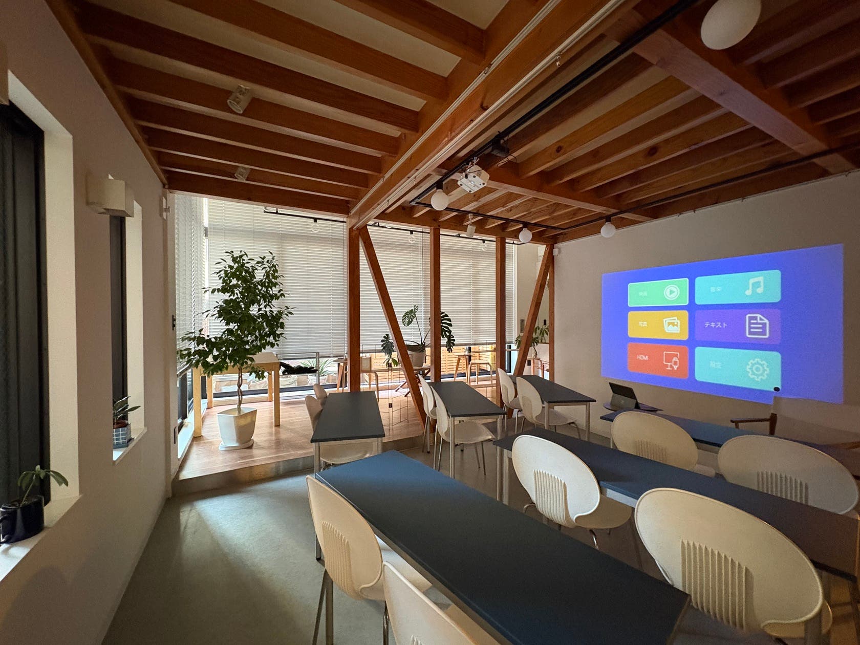 神田駅徒歩3分！カウンターと吹き抜けがいい感じの、店舗型多用途スペース／展示・ワークショップ・交流会にもおすすめの写真21