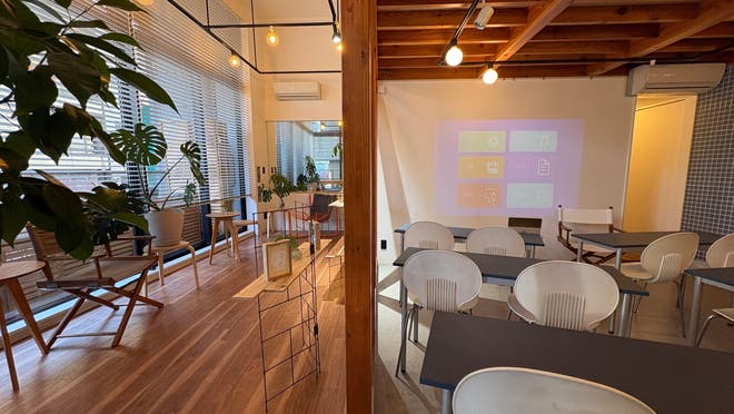 神田駅徒歩3分!カウンターと吹き抜けがいい感じの、店舗型多用途スペース/展示・ワークショップ・交流会にもおすすめの写真7