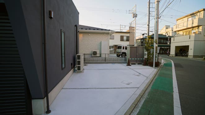 駅から徒歩圏内の多目的スペース!駐車場完備!の写真9