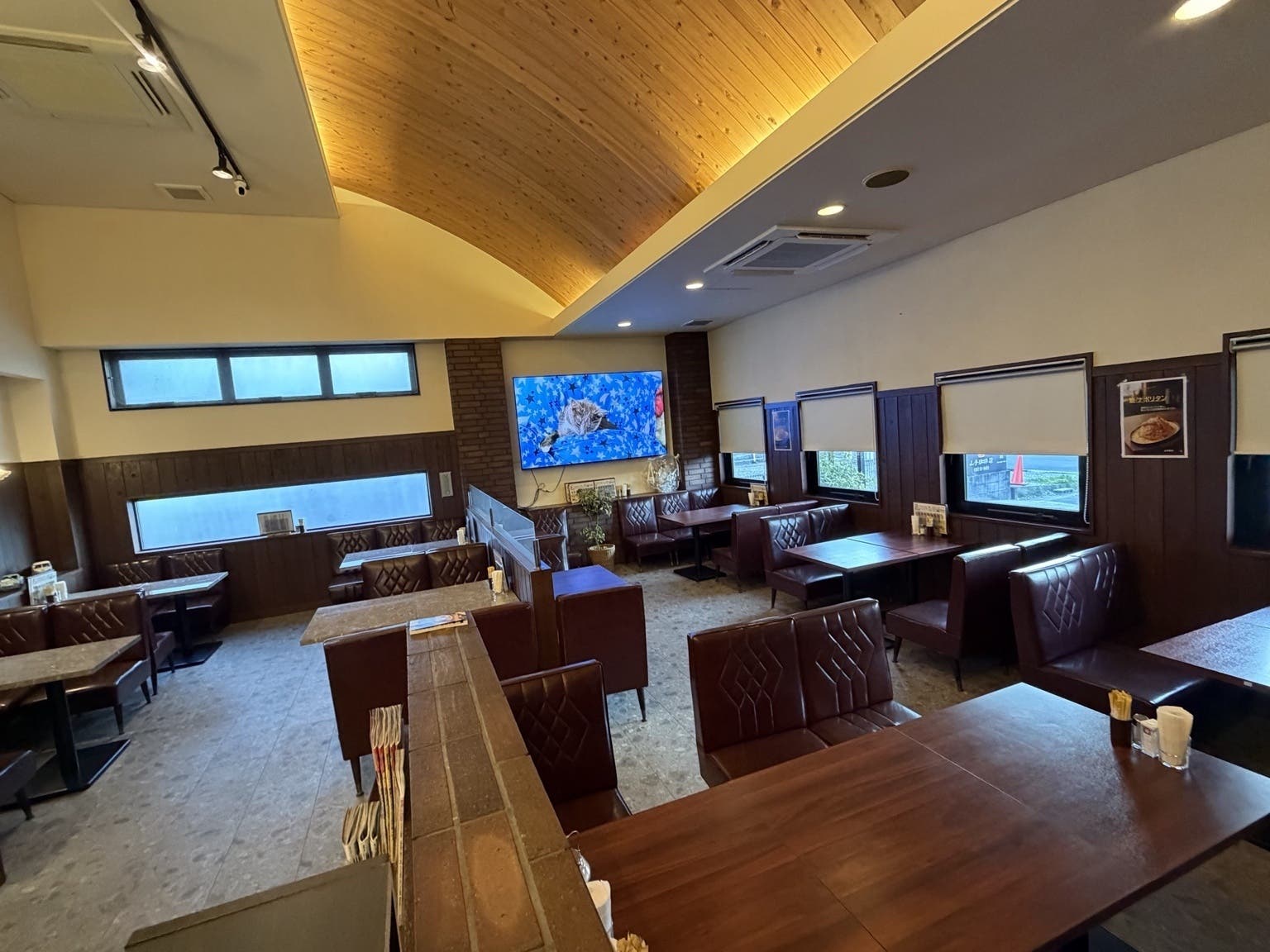 大人数OKの広々レンタルスペースの写真1