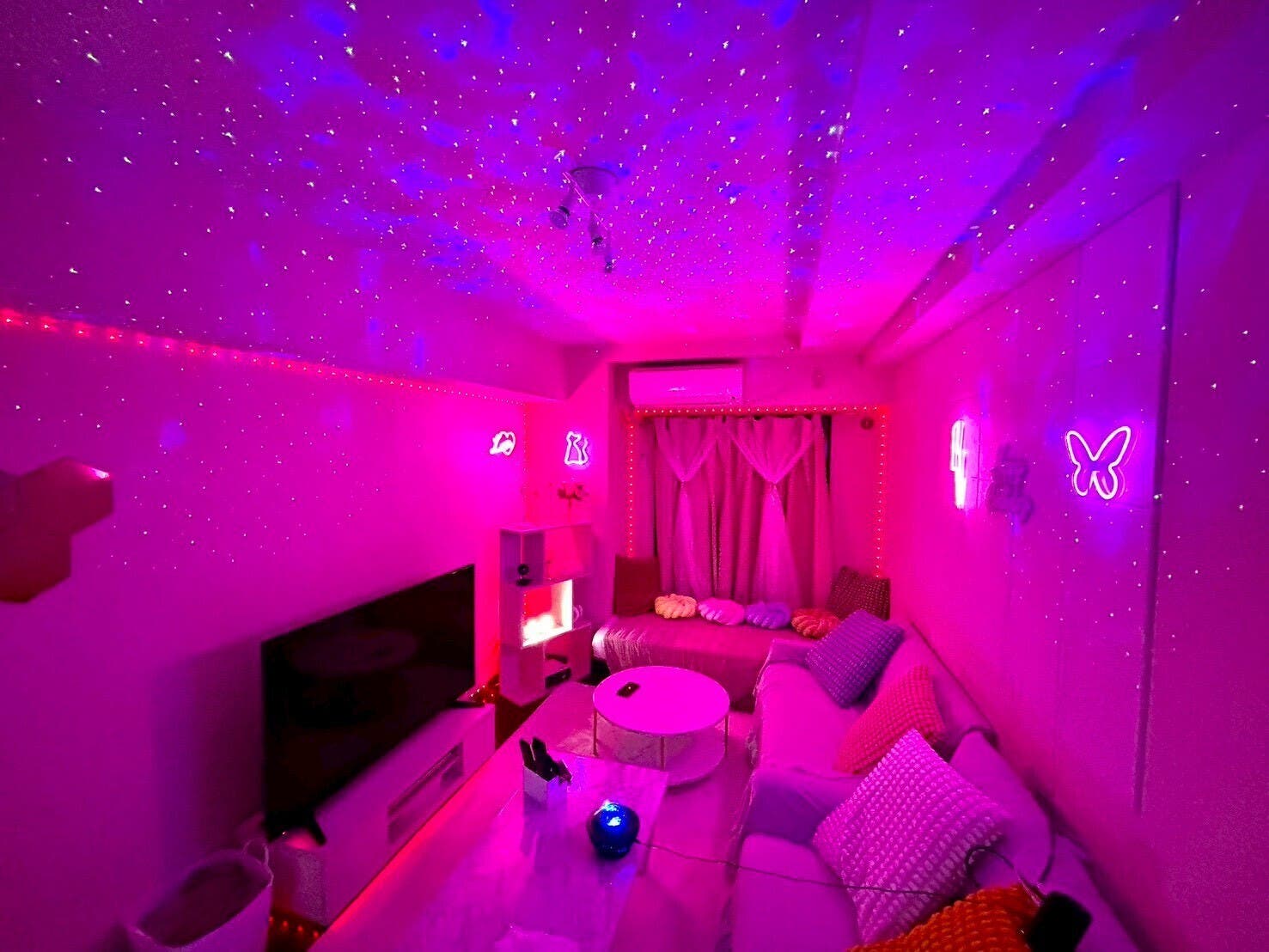 ✨セール✨横浜駅近徒歩5分🚶デート💕ママ会👫女子会❤️誕生日会🎂推し会🌹ゴミオプション🗑️✨120インチプロジェクタの写真10