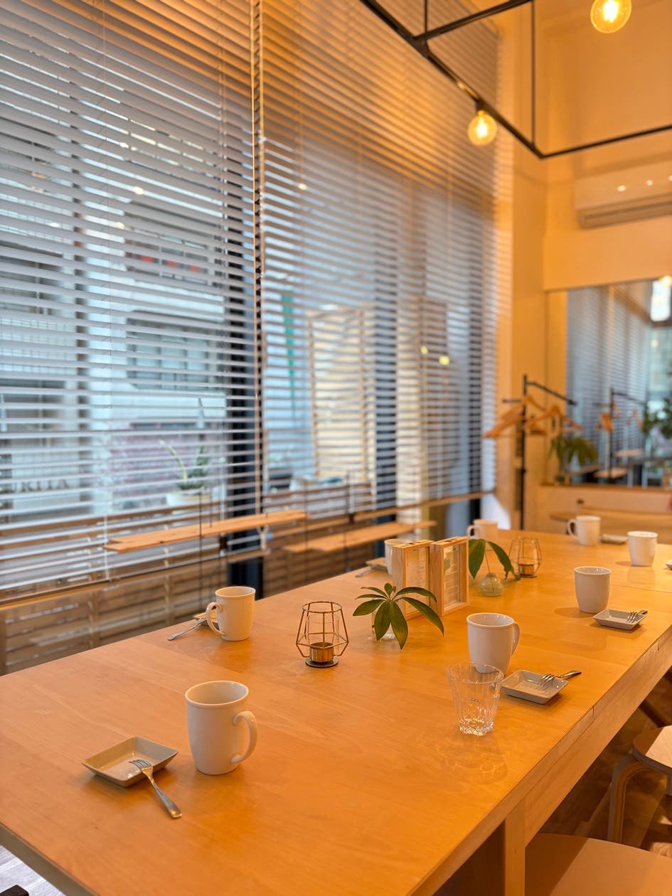 神田駅徒歩3分！カウンターと吹き抜けがいい感じの、店舗型多用途スペース／展示・ワークショップ・交流会にもおすすめの写真15