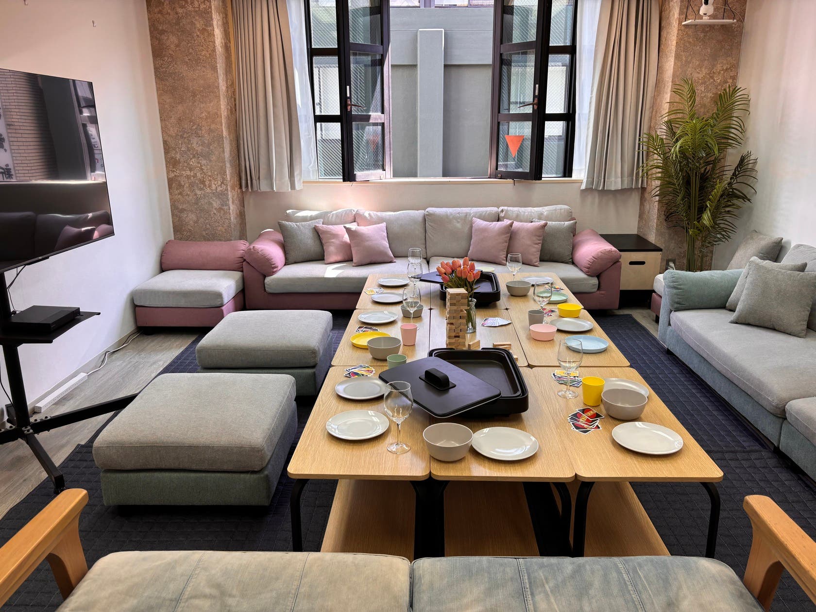 MAX30名👍新宿御苑徒歩3分🚶‍♀️ソファとカーペットにゆったり座れる🛋️貸切打ち上げ🎉[87]の写真2