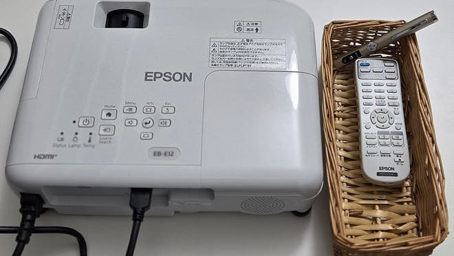 南浦和から徒歩1分の貸し会議室の写真4