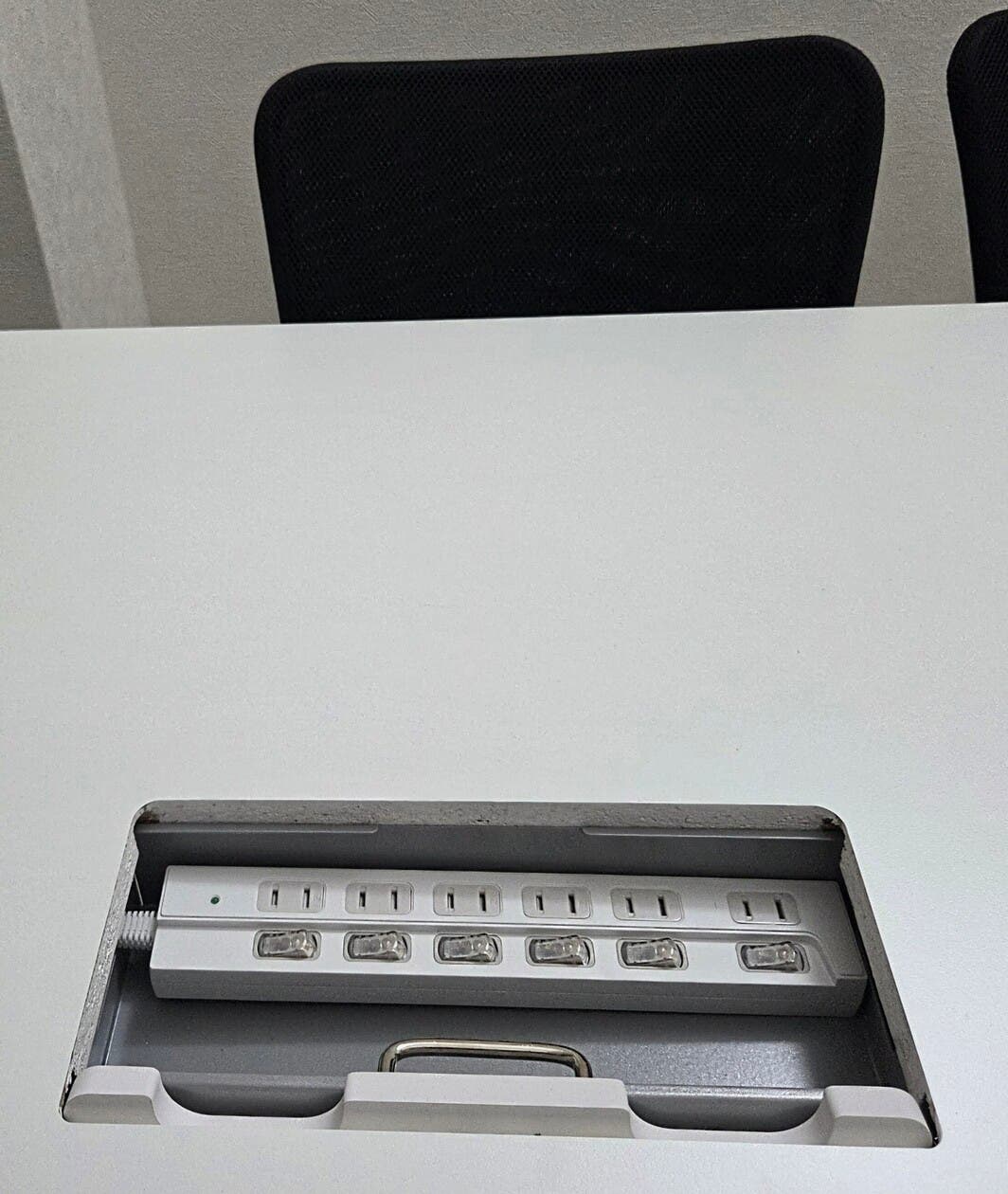 南浦和から徒歩1分の貸し会議室の写真6