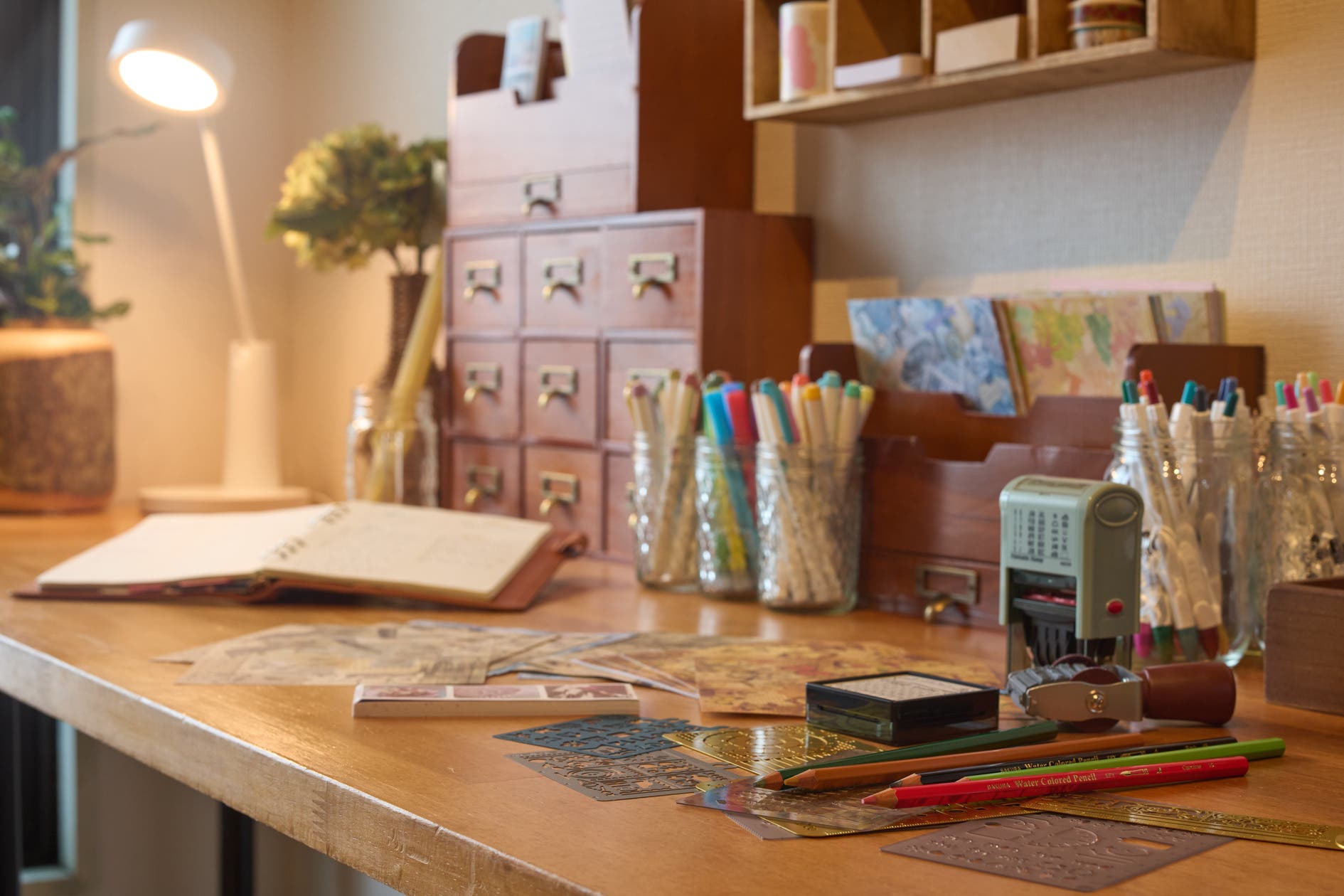 桜木町30秒｜手帳や文具を楽しめる、静か小さな手帳アトリエの写真2