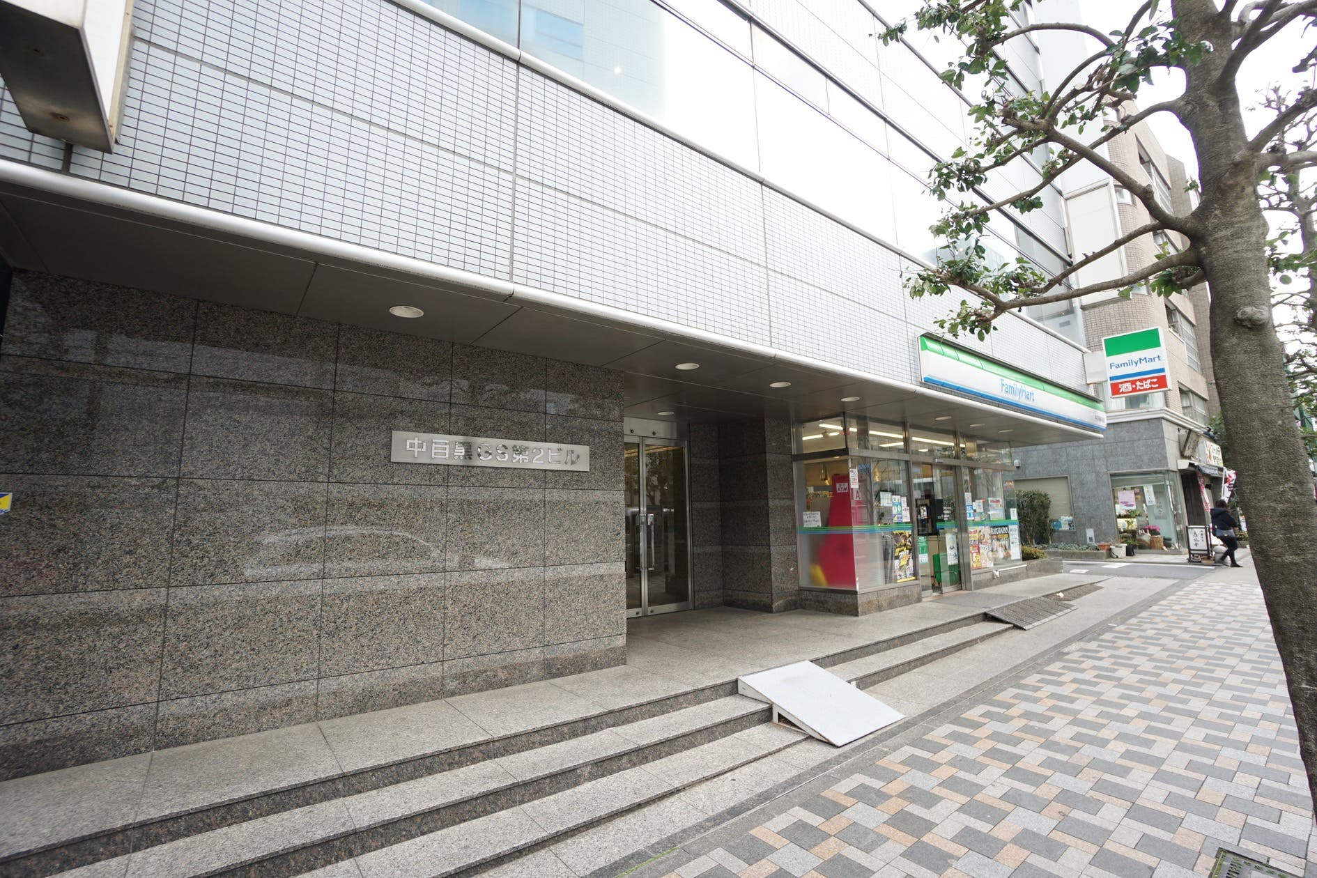 ＜SoloWork中目黒駅前No.5＞駅徒歩1分🚃完全個室🚪光Wi-Fi📶電源🔌テレワーク/ZOOM/面接/自習/作業の写真8