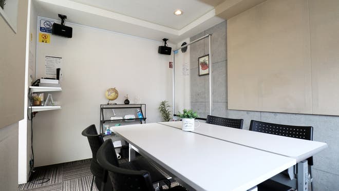 【下北沢駅徒歩2分!】収録スタジオや会議室、ちょっとした女子会やママ会としてもOK♪撮影収録利用多数!下北ざわ防音部屋。の写真3