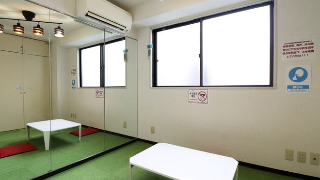 【下北沢駅徒歩2分!】収録スタジオや会議室、ちょっとした女子会やママ会としてもOK♪撮影収録利用多数!下北ざわ防音部屋。の写真8