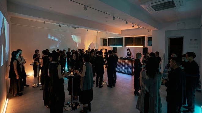 南青山・表参道駅徒歩3分/白を基調とした天井高のギャラリースペースの写真12