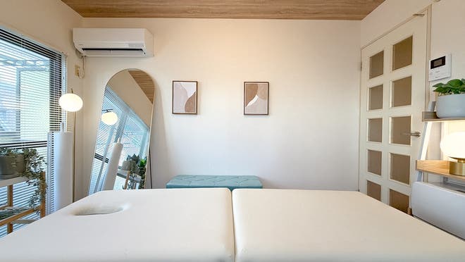 平塚レンタルサロン|無料駐車場&駐輪場|施術ベッド・ヨガ可|明るい角部屋|心と身体を整えるの写真5