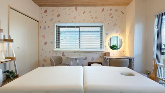 平塚レンタルサロン|無料駐車場&駐輪場|施術ベッド・ヨガ可|明るい角部屋|心と身体を整えるの写真10