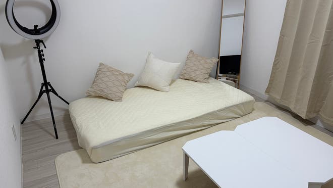 駅近4分|最大8名|女子会・映画・宅飲み|撮影・ライブ配信OK|キッチン完備の写真1