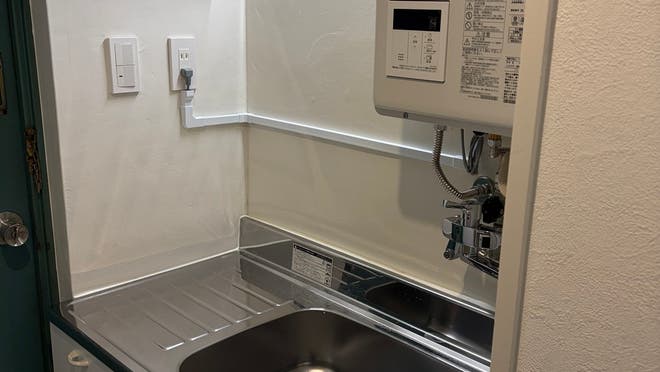 駅近4分|最大8名|女子会・映画・宅飲み|撮影・ライブ配信OK|キッチン完備の写真5