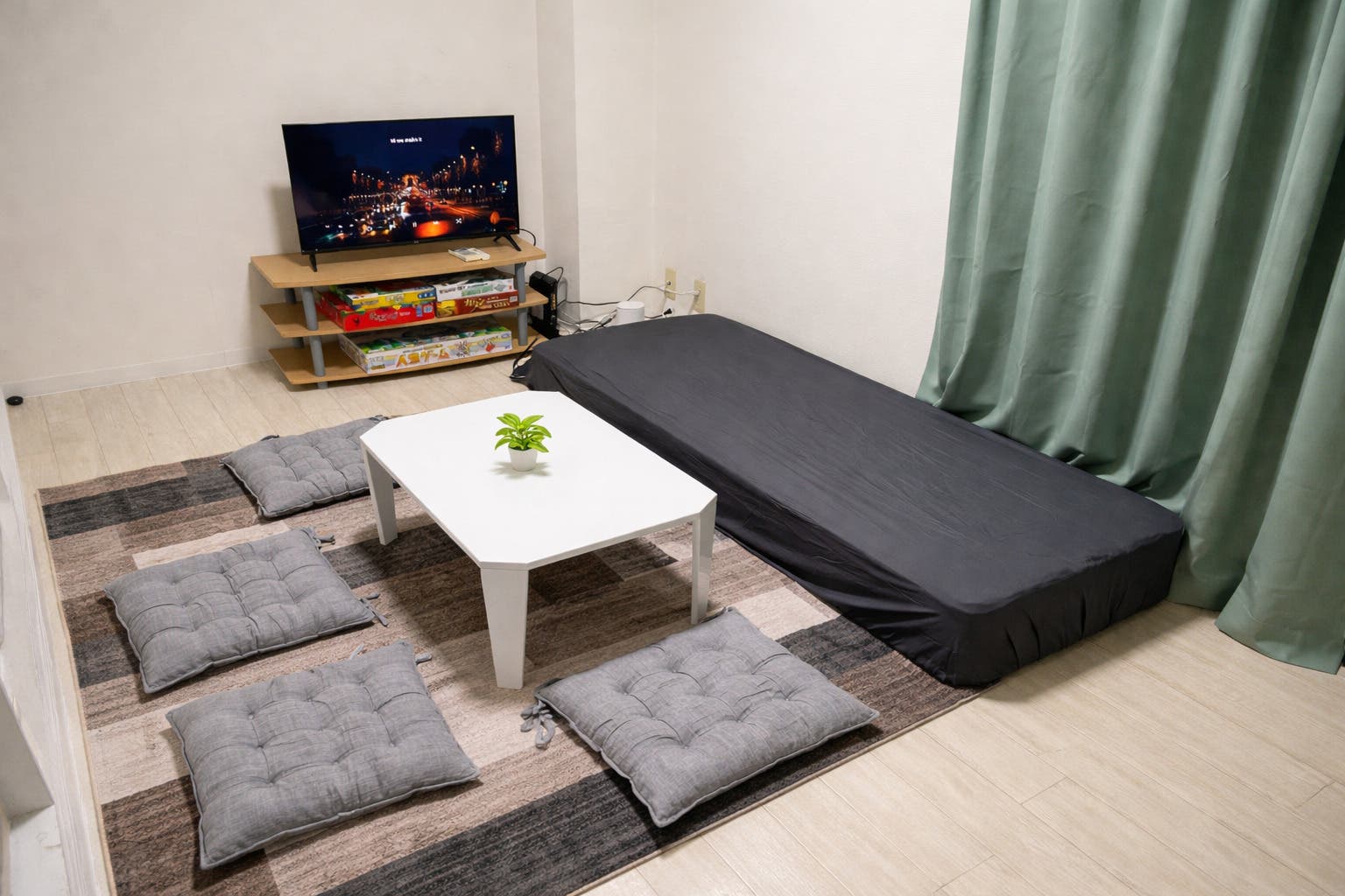 🚶京橋駅徒歩4分｜高速Wi-Fi完備📶｜🎲ボードゲーム充実｜🍳BRUNO＆卓上IHあり｜🎬映画見放題スペース🔌の写真1