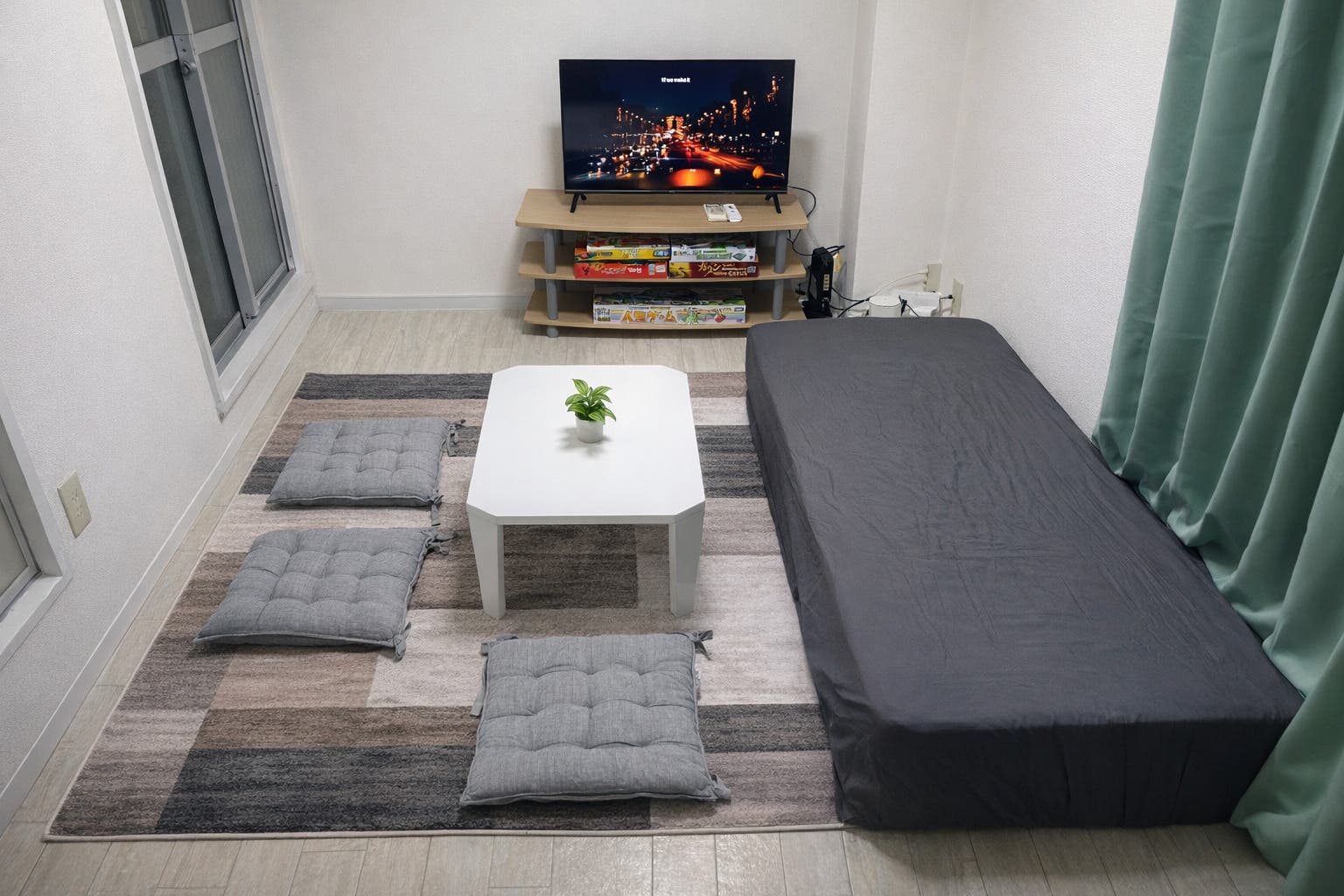 🚶京橋駅徒歩4分｜高速Wi-Fi完備📶｜🎲ボードゲーム充実｜🍳BRUNO＆卓上IHあり｜🎬映画見放題スペース🔌の写真3