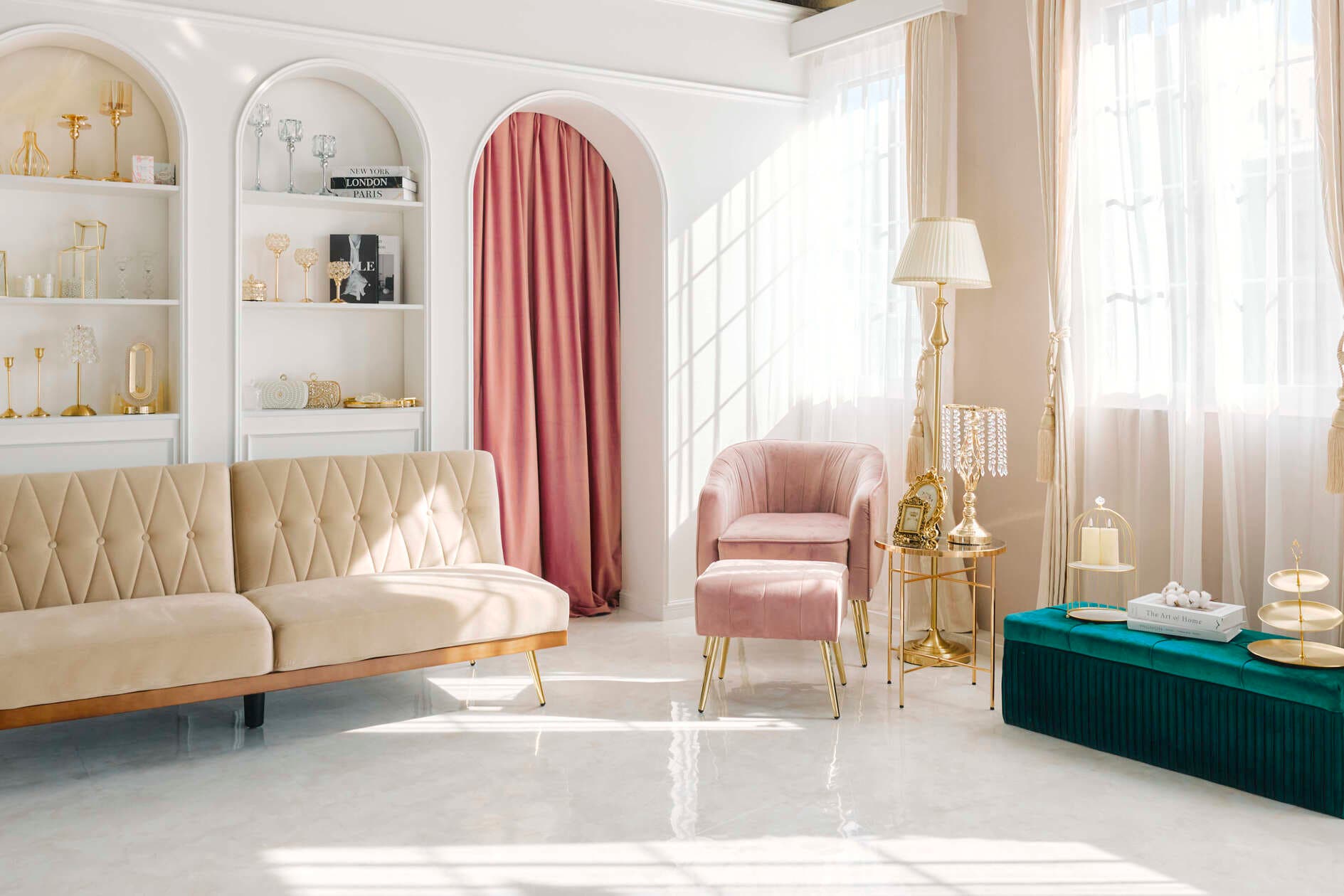 【田町駅・品川駅】24時間OK！東京都港区にあるホテルライクな撮影スタジオの写真1