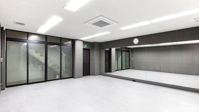 【Studio A】2026年3月Open【戸越銀座駅徒歩4分】大型鏡6m/広々45㎡/Wi-Fi・Bluetoothスピーカーの写真2