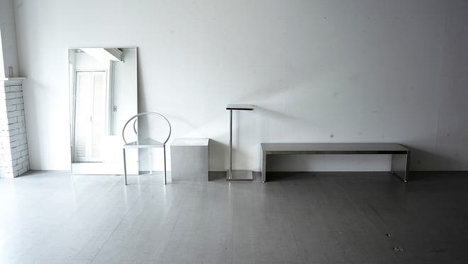 渋谷駅B1出口から4分CLspace白とグレーを基調にしたギャラリースタジオの写真2