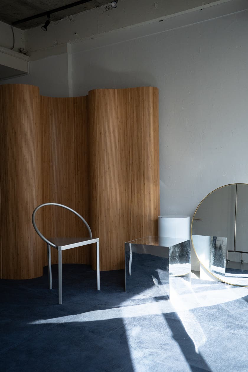 渋谷駅B1出口から4分CLspace白とグレーを基調にしたギャラリースタジオの写真3