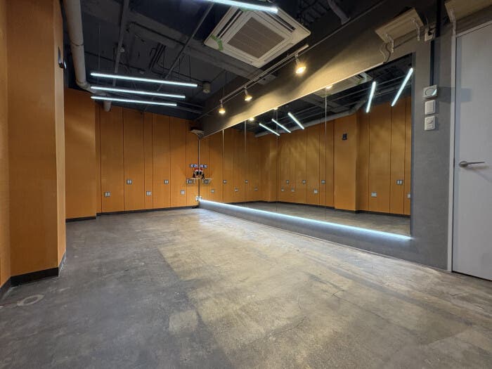 【BUZZ吉祥寺】102スタジオの写真2