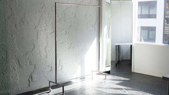 渋谷駅B1出口から4分QFgallery白壁のギャラリースタジオの写真15