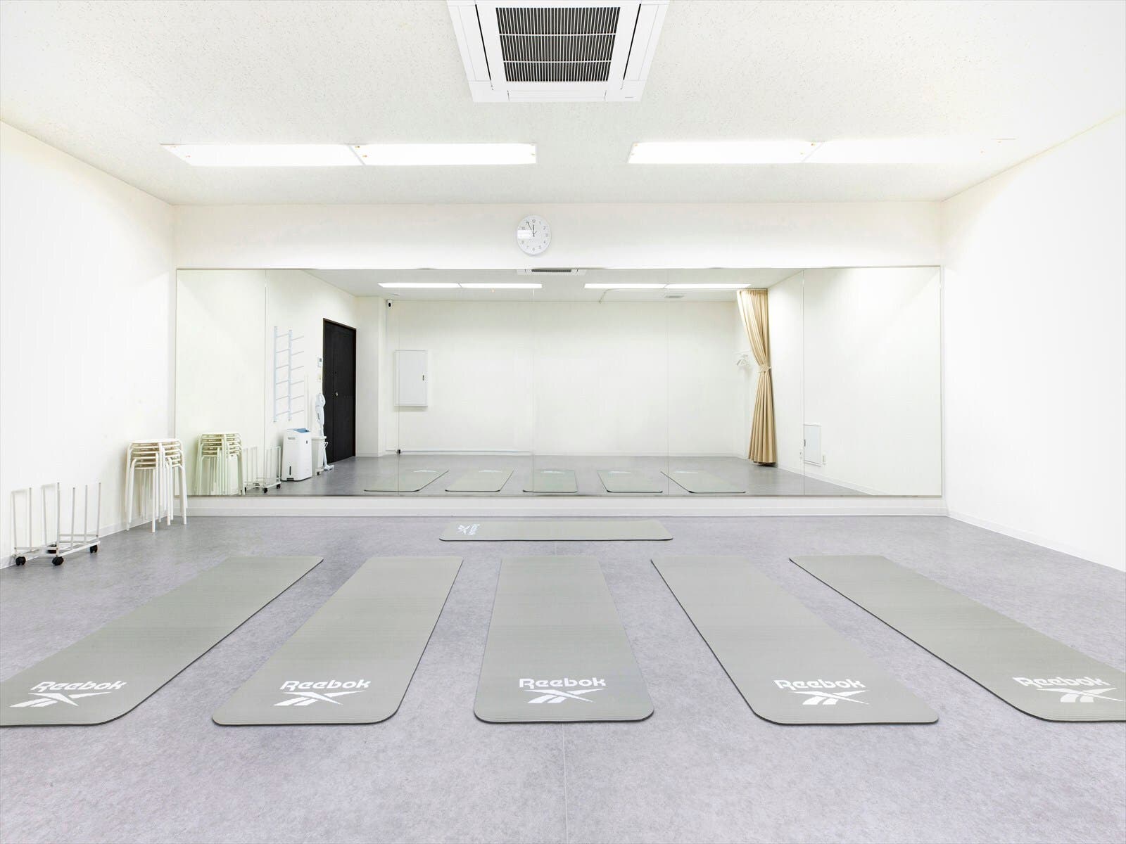 【Studio B】2026年3月Open【戸越銀座駅徒歩4分】大型鏡6.8m/40㎡/Wi-Fi・Bluetoothスピーカーの写真1