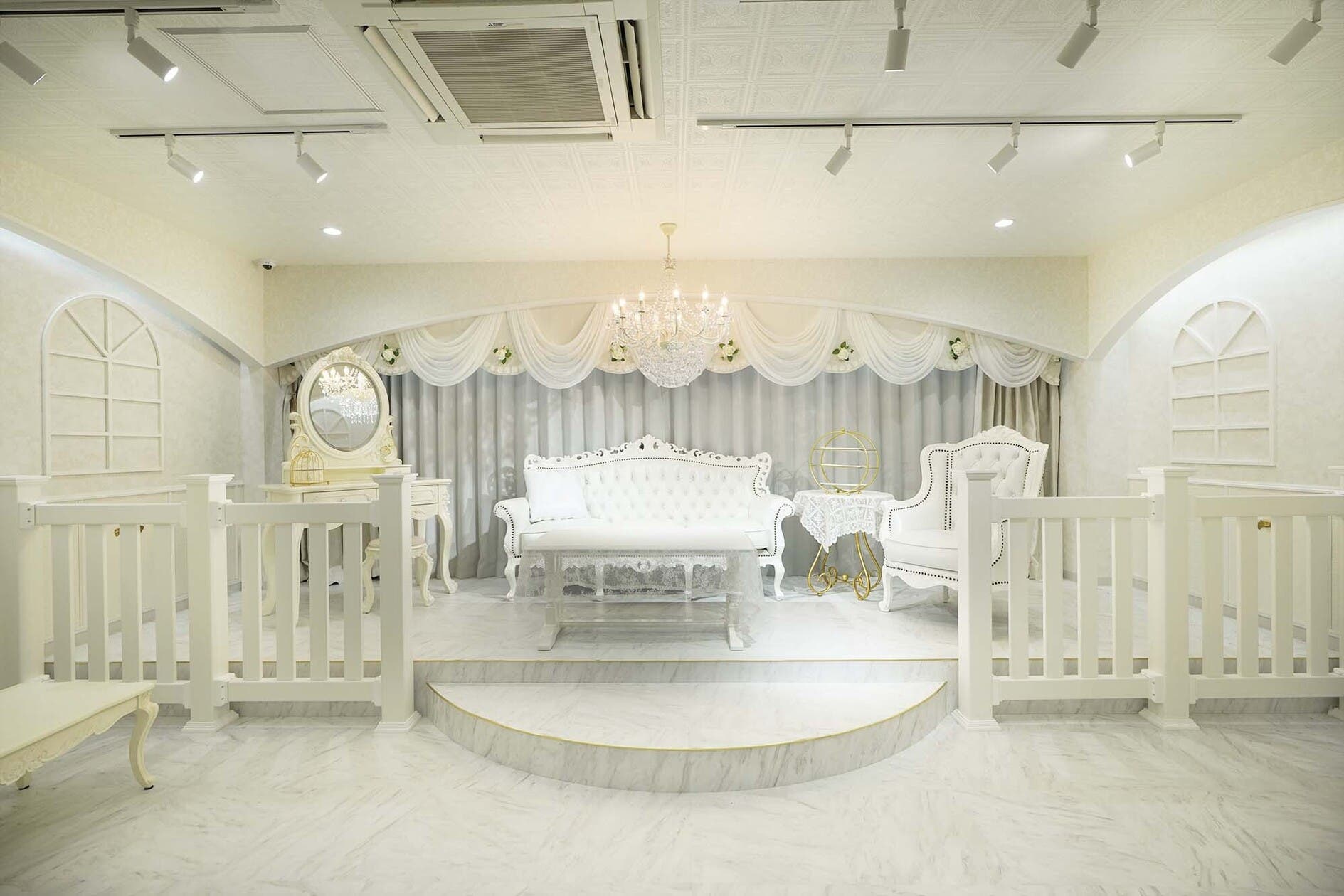 NEW OPEN🎉池袋駅徒歩3分🚉駅近スタジオ｜生誕祭🎂推し活💖撮影会📸ポートレートにおすすめの写真1