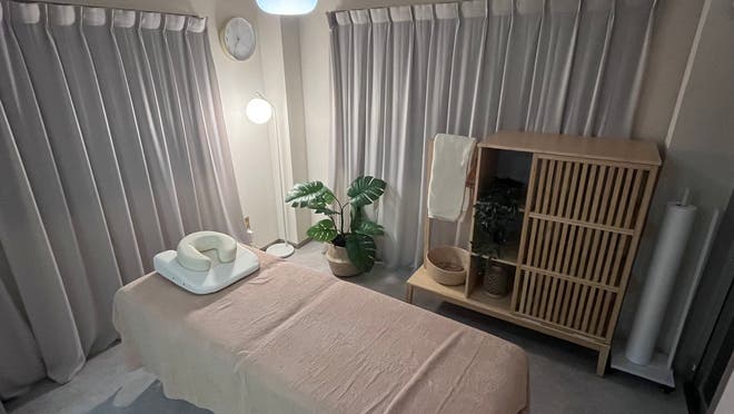 千歳烏山駅徒歩5分|完全個室レンタルサロン|施術ベッド・備品充実|即予約可|ゴミ回収無料の写真3