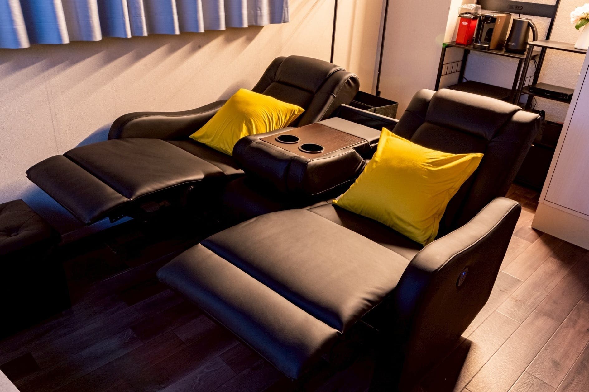 NEW🎊最大16名🉐コスパ💰ﾌﾟﾛｼﾞｪｸﾀ📽️映画🐈‍⬛デート💓ゲーム🎮女子会💗推し活🌟Cinema大阪梅田の写真21