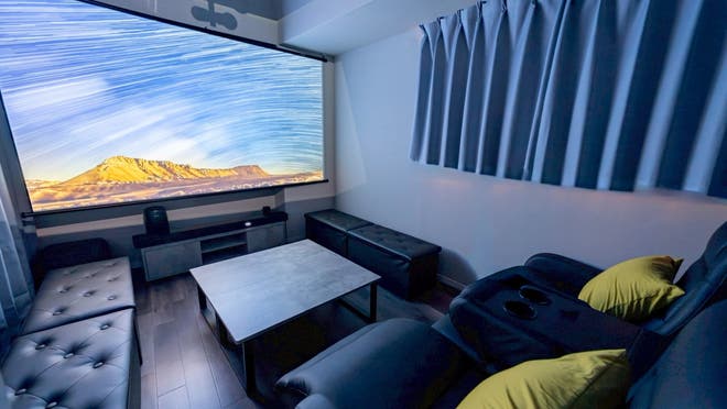 NEW🎊最大16名🉐コスパ💰プロジェクタ📽️映画🐈⬛デート💓ゲーム🎮女子会💗推し活🌟Cinema大阪梅田の写真2