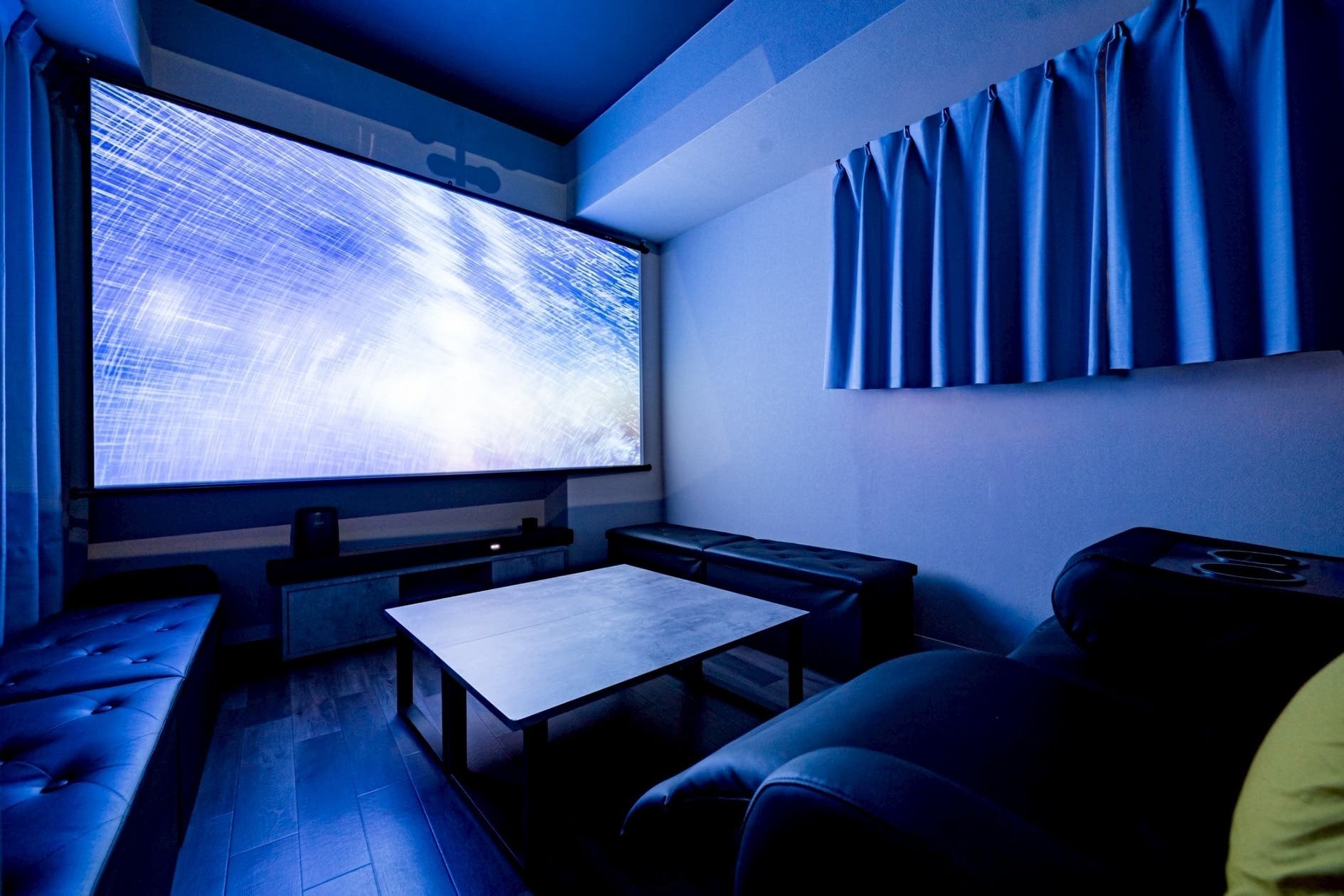 NEW🎊最大16名🉐コスパ💰ﾌﾟﾛｼﾞｪｸﾀ📽️映画🐈‍⬛デート💓ゲーム🎮女子会💗推し活🌟Cinema大阪梅田の写真23