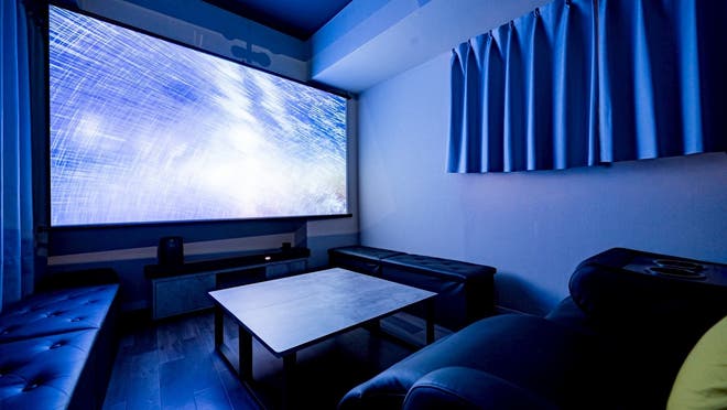 NEW🎊最大16名🉐コスパ💰プロジェクタ📽️映画🐈⬛デート💓ゲーム🎮女子会💗推し活🌟Cinema大阪梅田の写真23