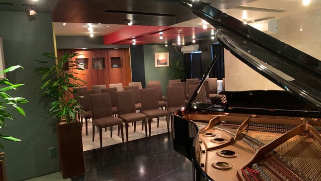高田馬場駅から徒歩5分の音楽サロンの写真1