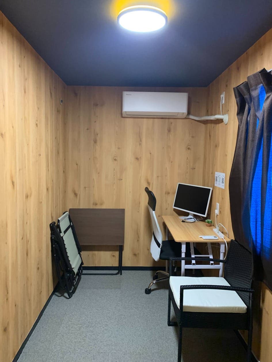 【レンタルルーム】澄川駅から徒歩30秒！24h営業。ジムも使える。コワーキングスペース、サロン開業にもどうぞ。の写真1