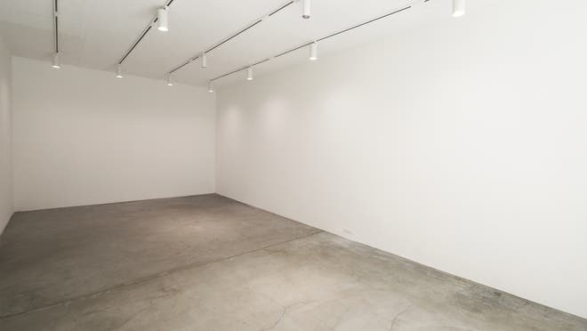 代官山駅から徒歩5分の白箱ミニマルギャラリーの写真3