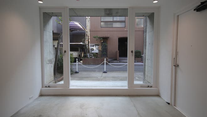 代官山駅から徒歩5分の白箱ミニマルギャラリーの写真8