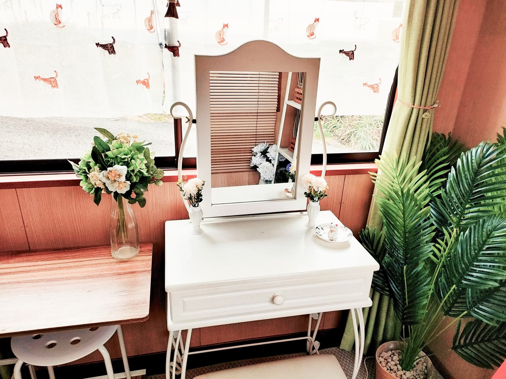 城ヶ島撮影スポット海岸へ徒歩30秒・1h〜貸切OK！人気店SXSのスイーツが無料で楽しめる特典付きの写真2