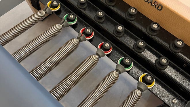 【ウォーターサーバー完備】青山一丁目駅から徒歩2分のシェアピラティススタジオ◆リフォーマー/マスターストレッチの写真3